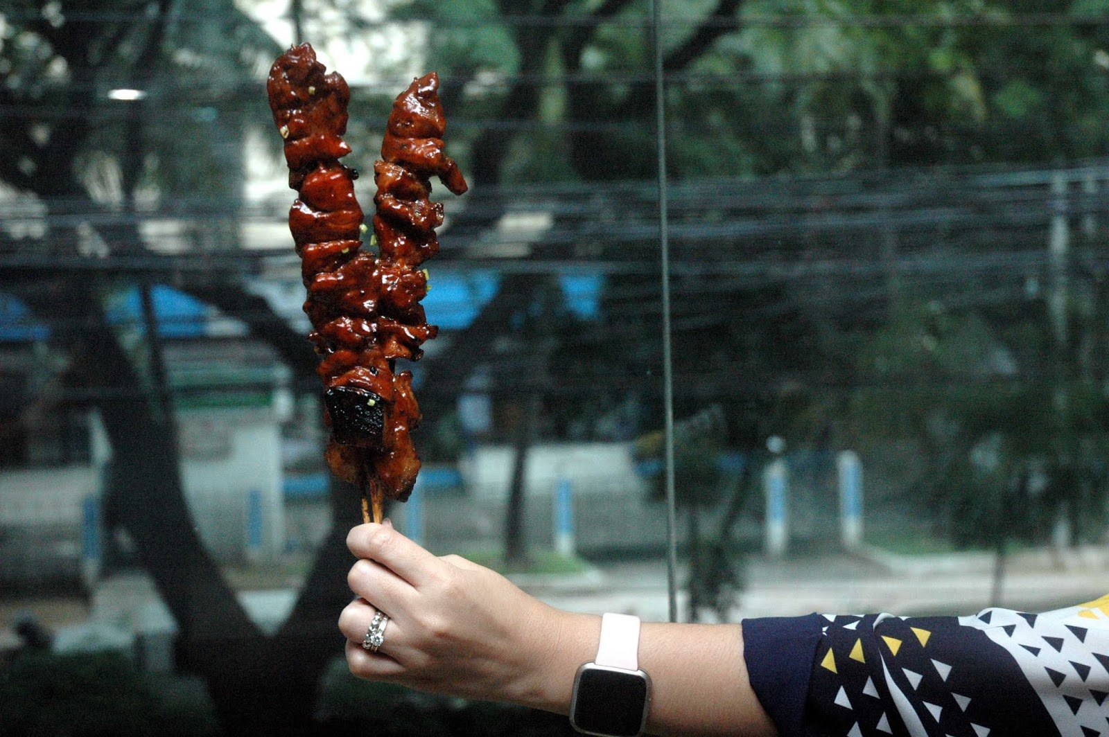 DUDE FOR FOOD: Happiness in a Box: The New Lechon-In-A-Box by Lydia's ...