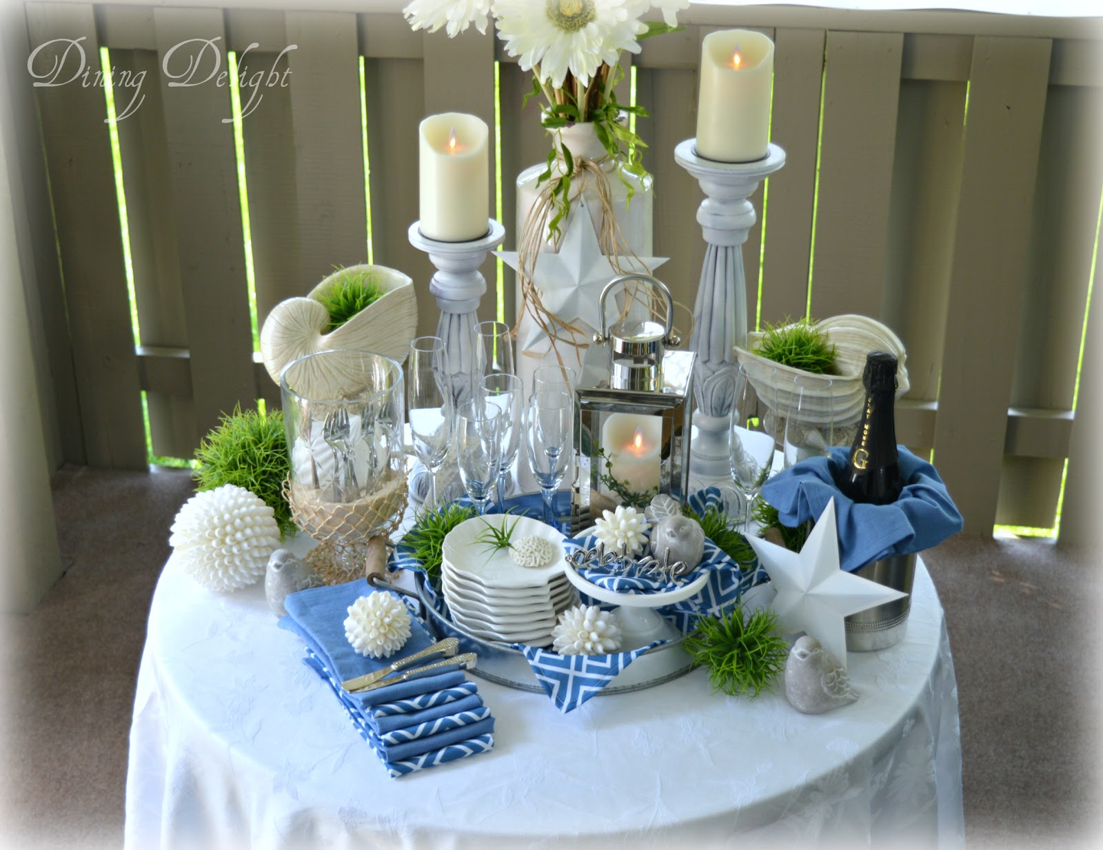Dining Delight: Celebrate Summer Tablescape