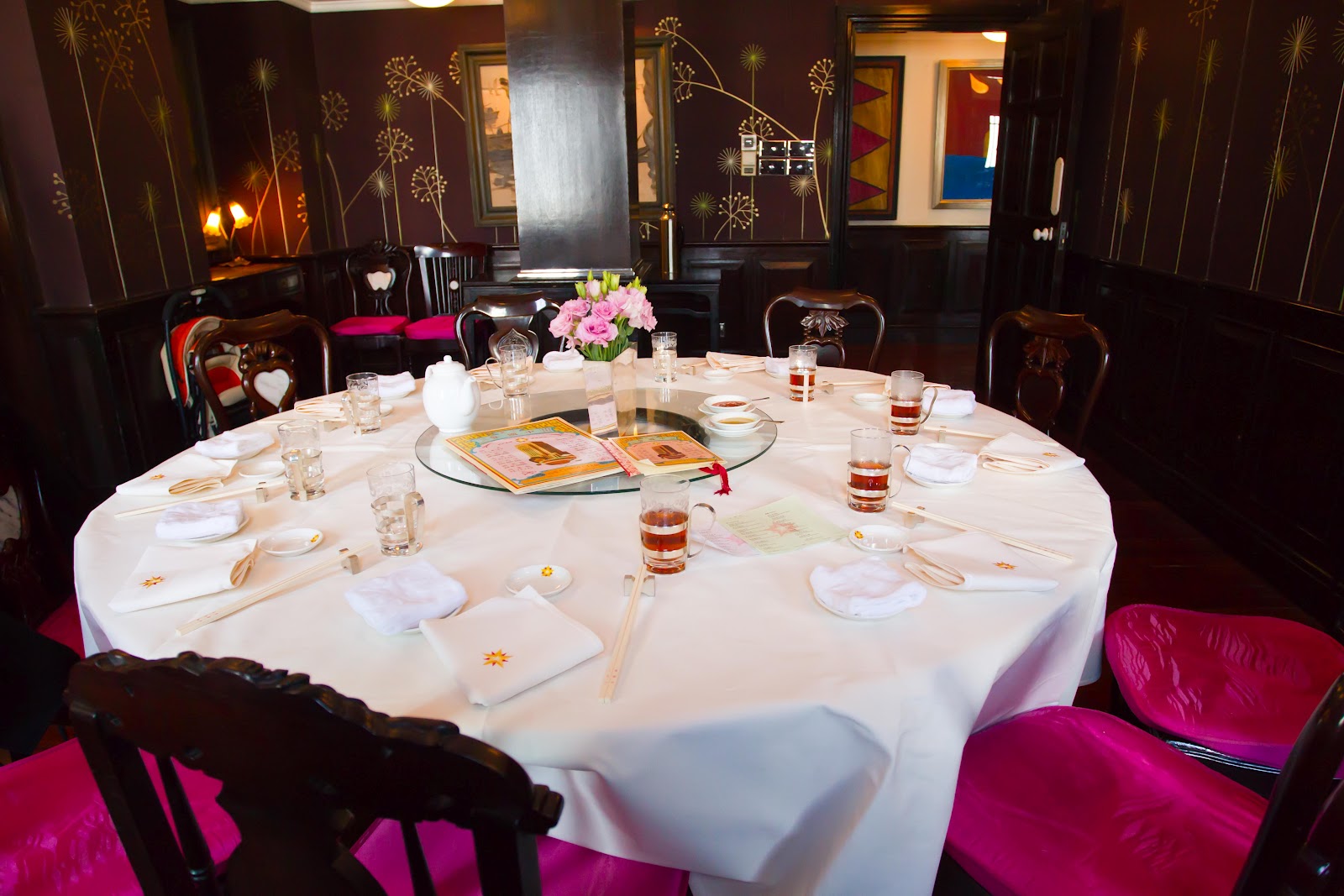 Life of a Lil Notti Monkey: China Club, Hong Kong