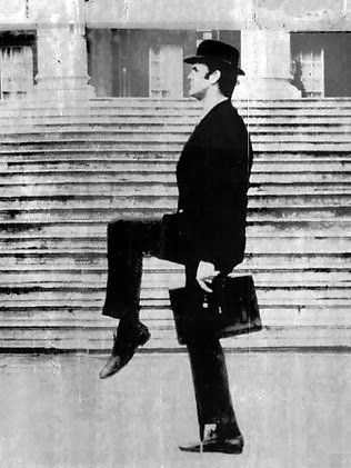 mitchmen - the blog: Ministry of Silly Hats - 7 The Bowler