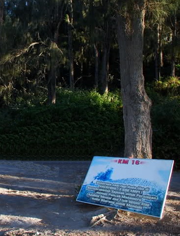 TAKJUB INDONESIA: Gunung Semeru Gunung tertinggi di Pulau Jawa