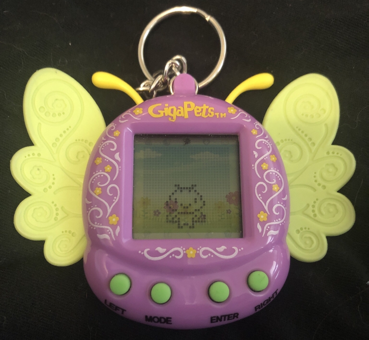 Casual Gaming to the Extreme: Giga Pets Pixie