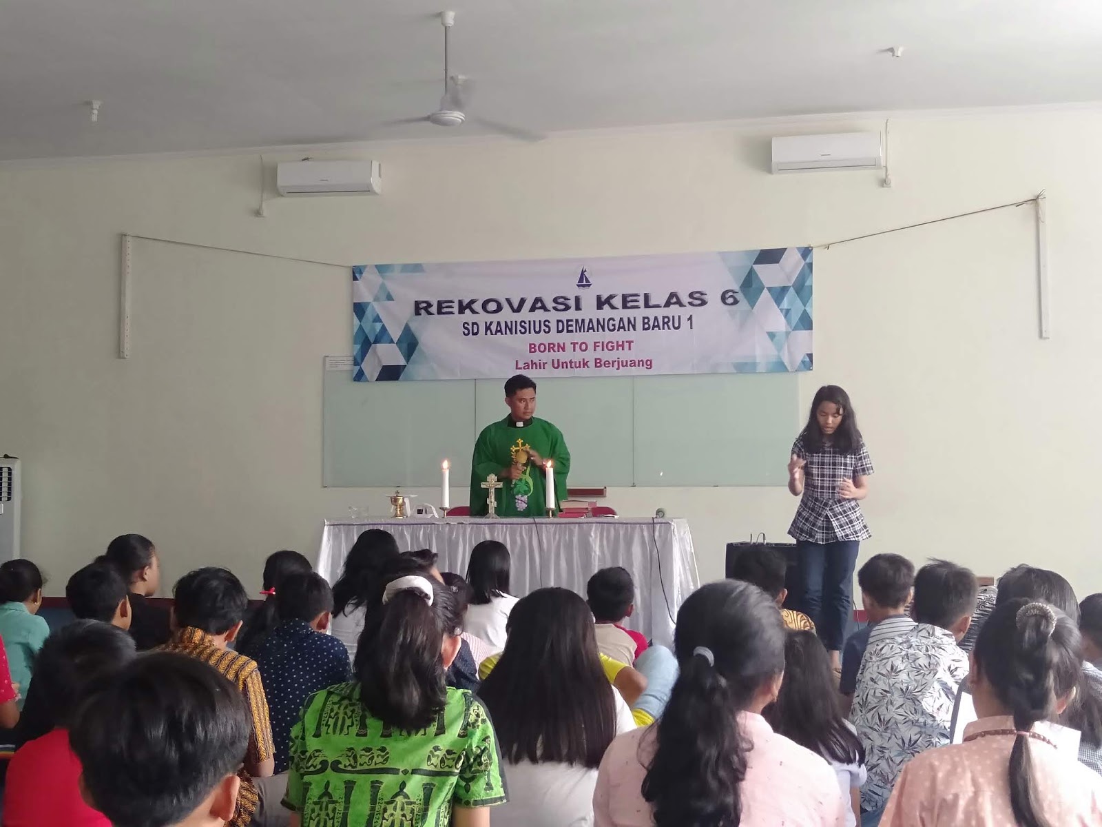 SEKOLAH DASAR PILIHANKU: Rekovasi 2 SD Kanisius Demangan Baru 1