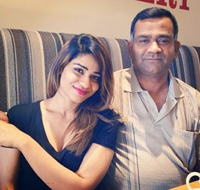 Daughter Dulmini who was hoping to enjoy Christmas with father ... now ...