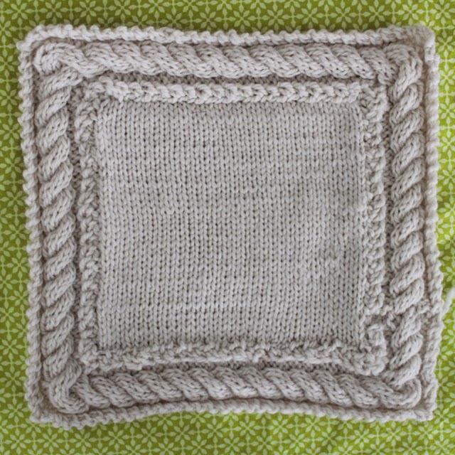 Rachael Rabbit: Tutorial: Continuous Cable Border