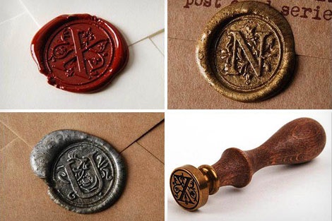 ...I'm Schaz, the ex-B2B...: DIY Cop Mohor Maharani