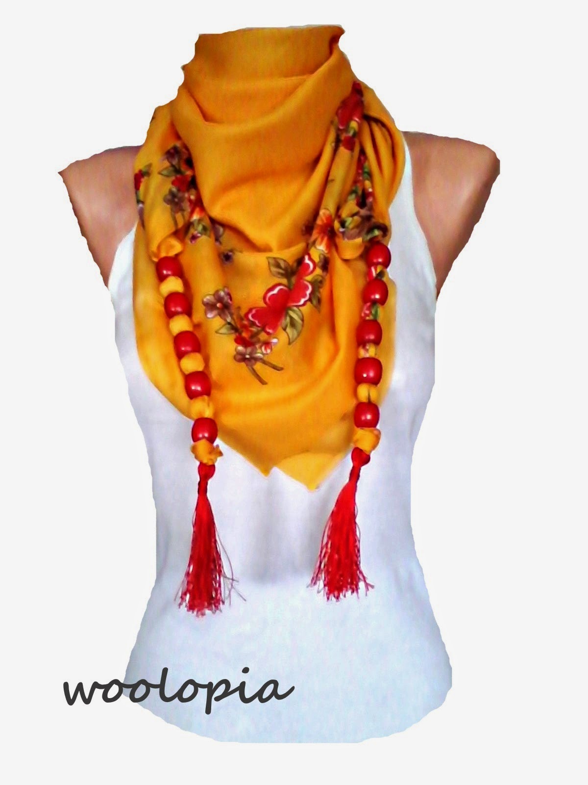 WOOLOPIA: Scarves for Spring...