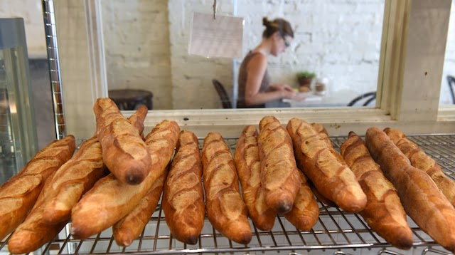 Foodwanderings: Edible DC: Bread Furst Bakery