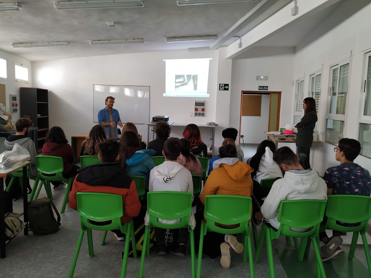 Educacre@rte/ Educacrearte: Charla taller de escultura Raúl Lledó