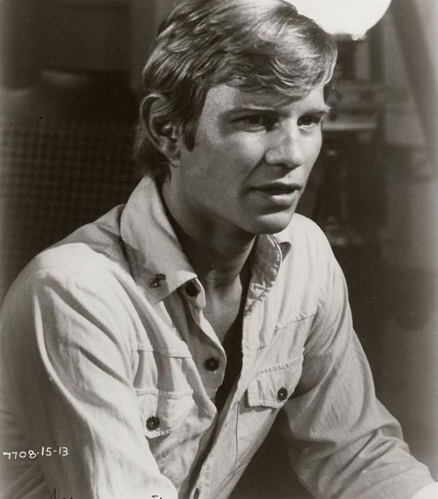 Portrait Photos of Michael York in the 1960s and ’70s ~ Vintage Everyday