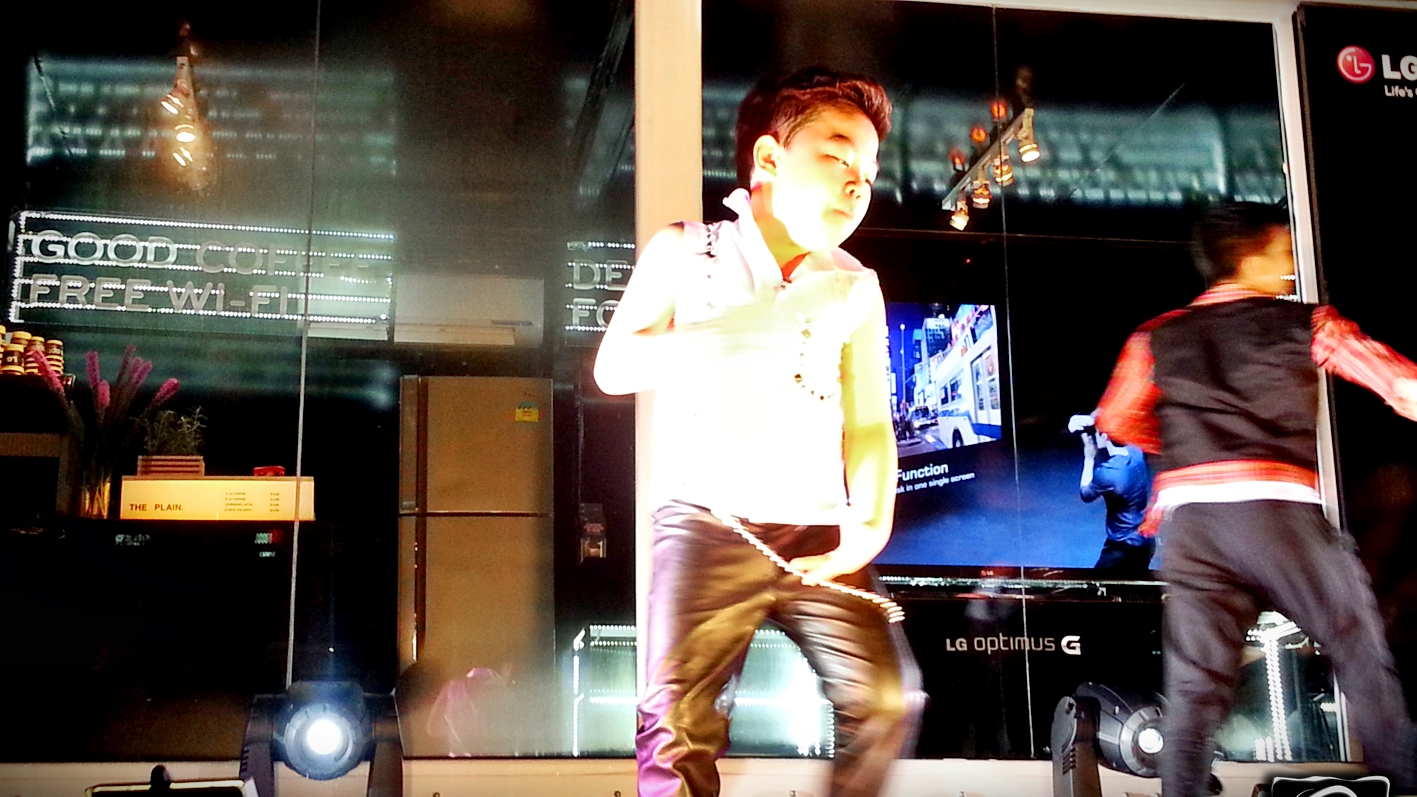 Little PSY Adds Gangnam Style to LG’s Pop-Up Café ~ Huney'Z World