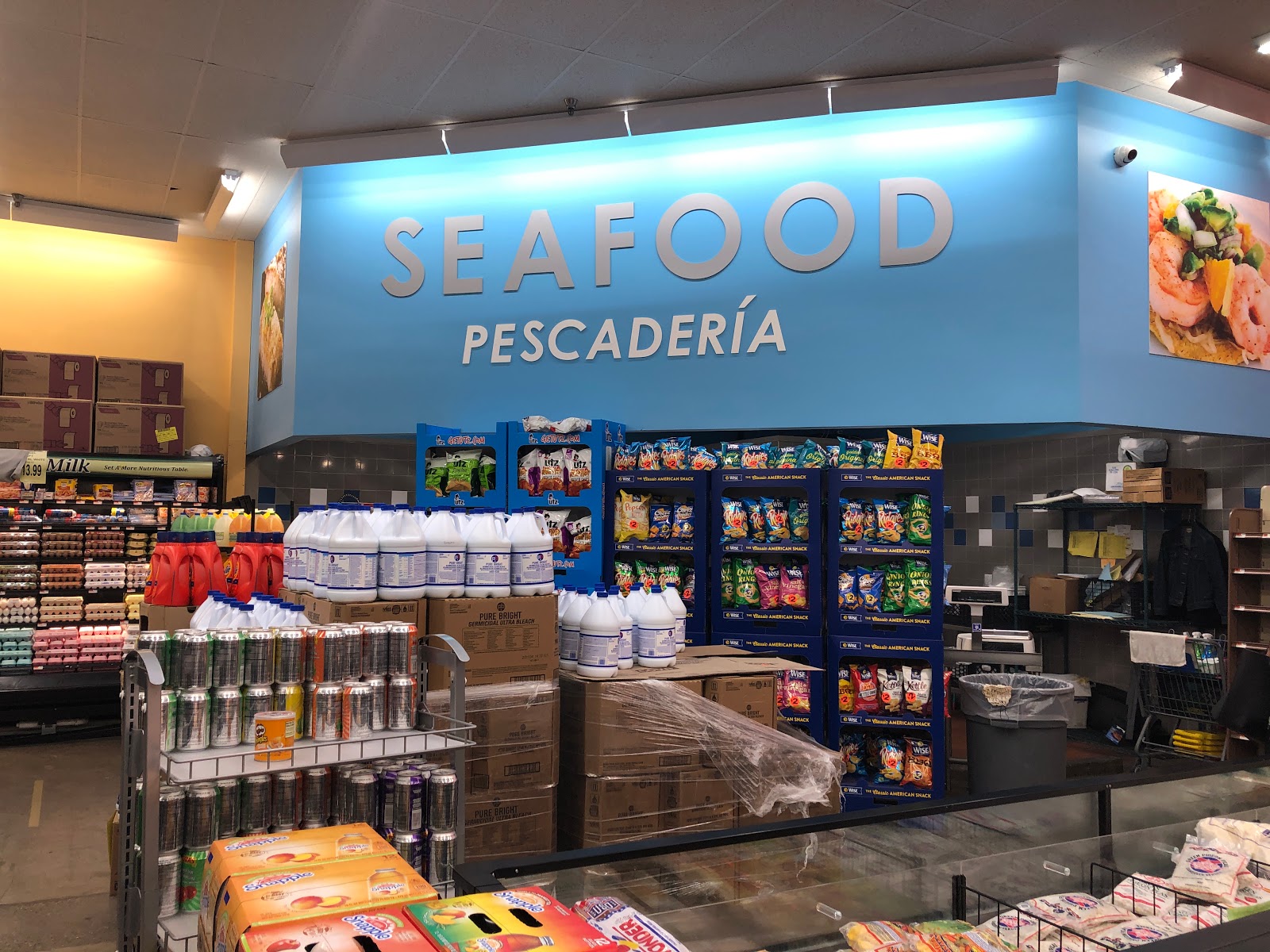 Look Inside: SuperFresh - Clifton, NJ