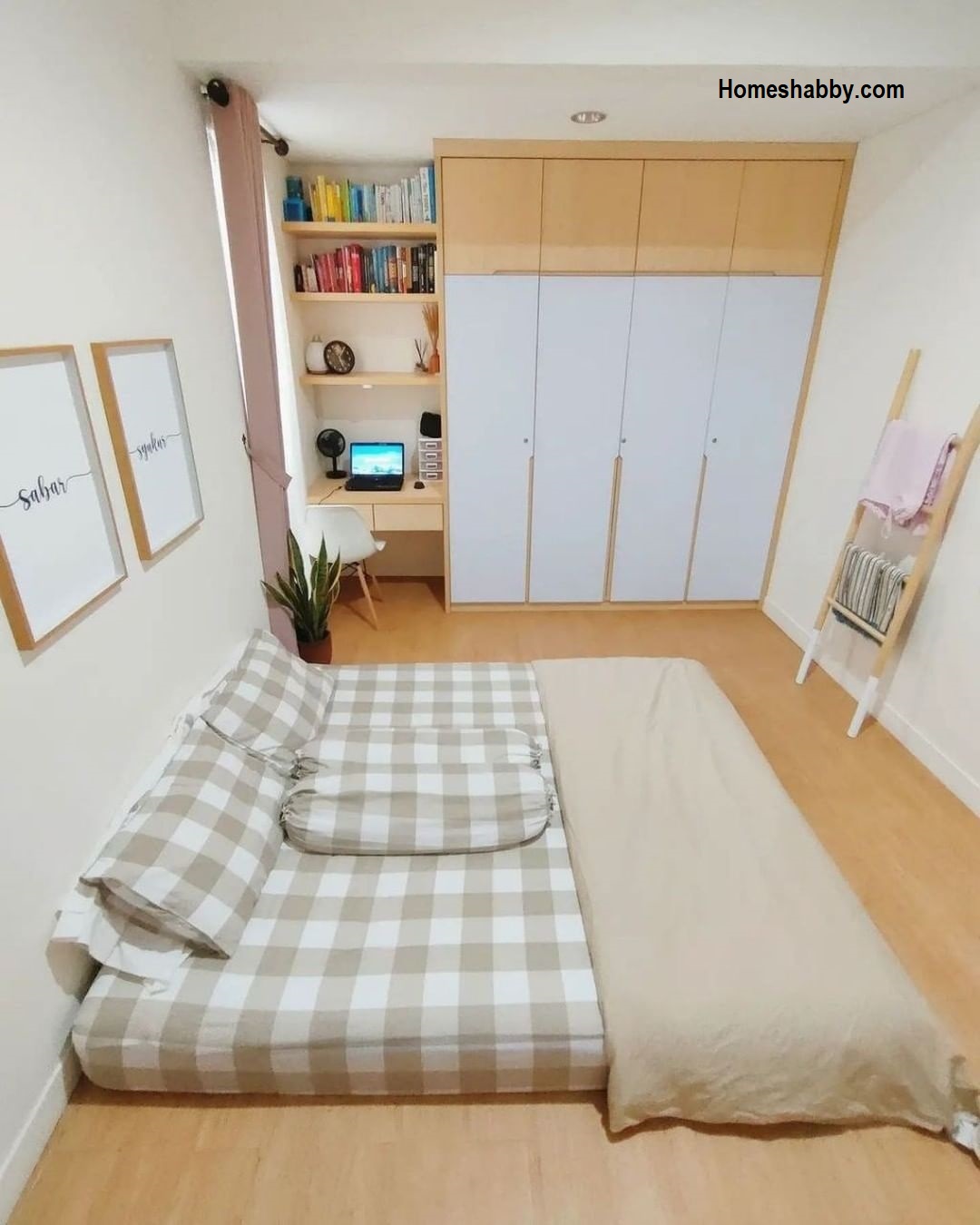 7 Contoh Desain Lemari Built in Modern untuk Kamar ~ Homeshabby.com ...