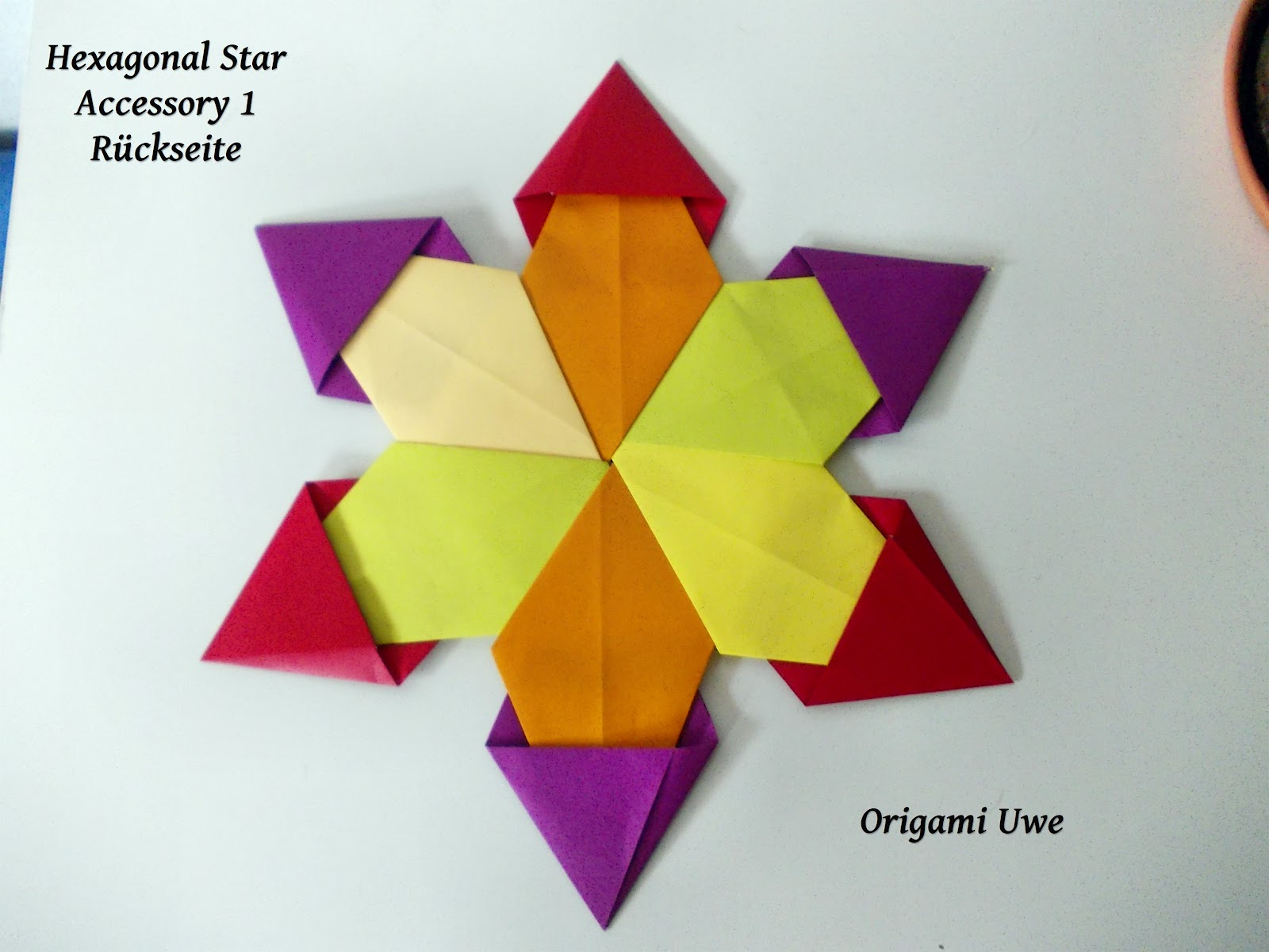 Origami, Fleurogami und Sterne : Hexagonal Star - Accessory 1 by UR ...