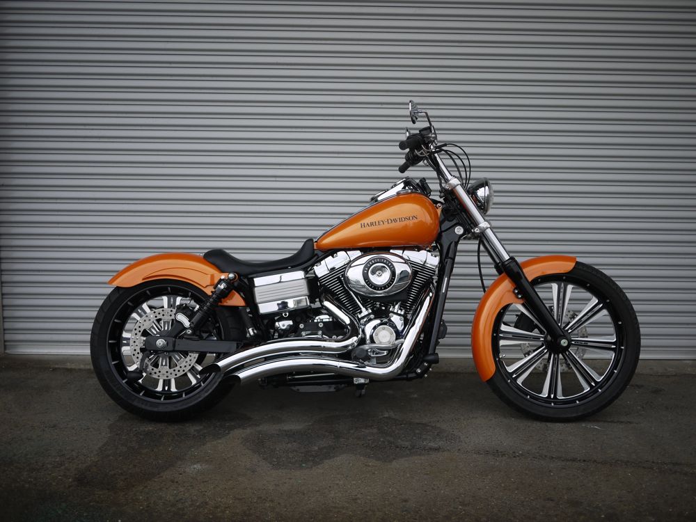 DecontCustoms: Custom Build Bikes