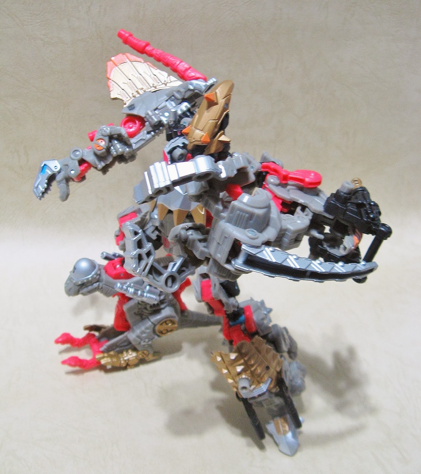 TRANSFORMERS : Power Core Combiners GRIMSTONE with Dinobots變形金剛能量核心合体酷石和恐龍幫