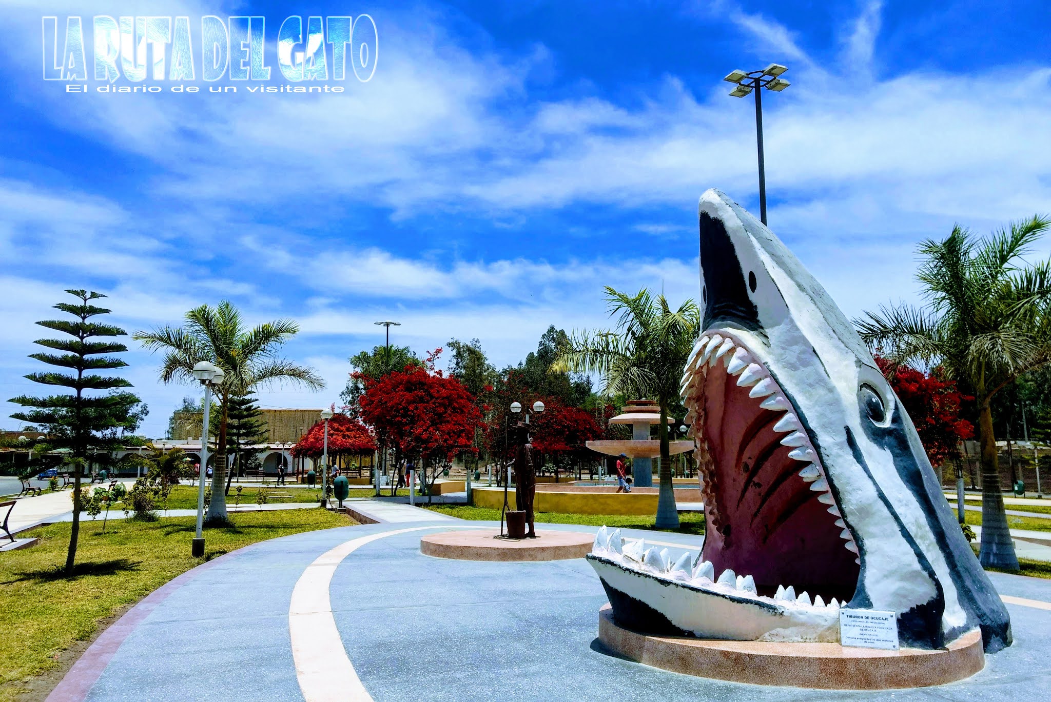 Plaza de Ocucaje: tributo al temible megalodón