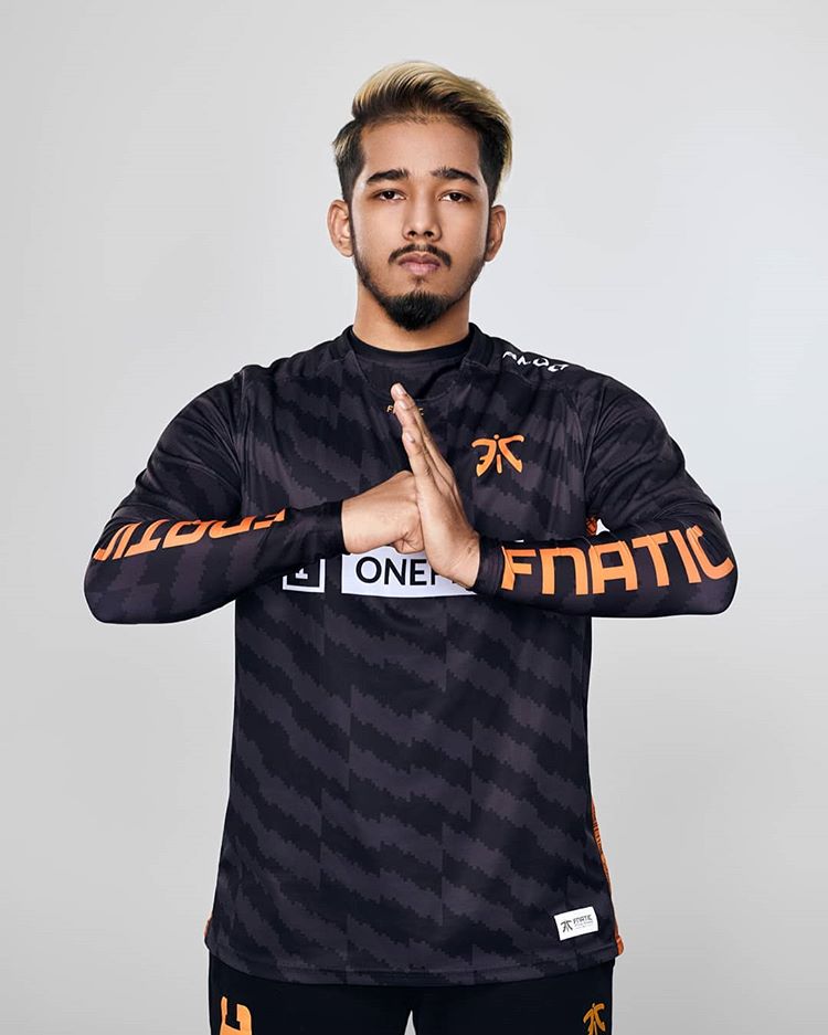 Scout ( Tanmay Singh ) Wiki, Age, Pubg id, Net Worth, Controls, height ...