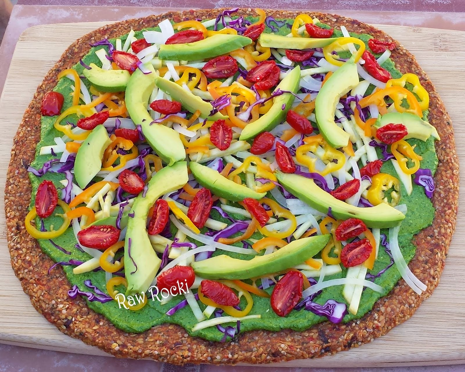 Raw Vegan Recipes by Rocki: Raw Vegan Pizza with Spinach Basil Pesto