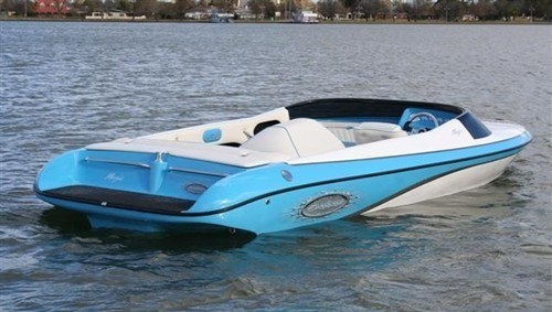 AUSSIE SKIBOATS: random; STEPHENS MAGIC