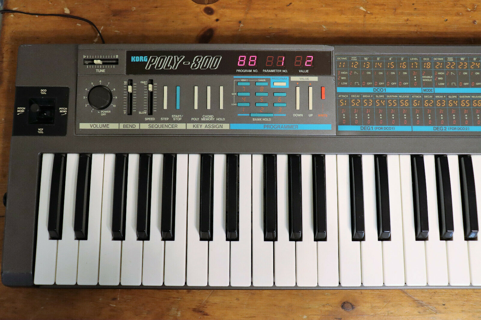 MATRIXSYNTH: Korg Poly-800 SN 007601