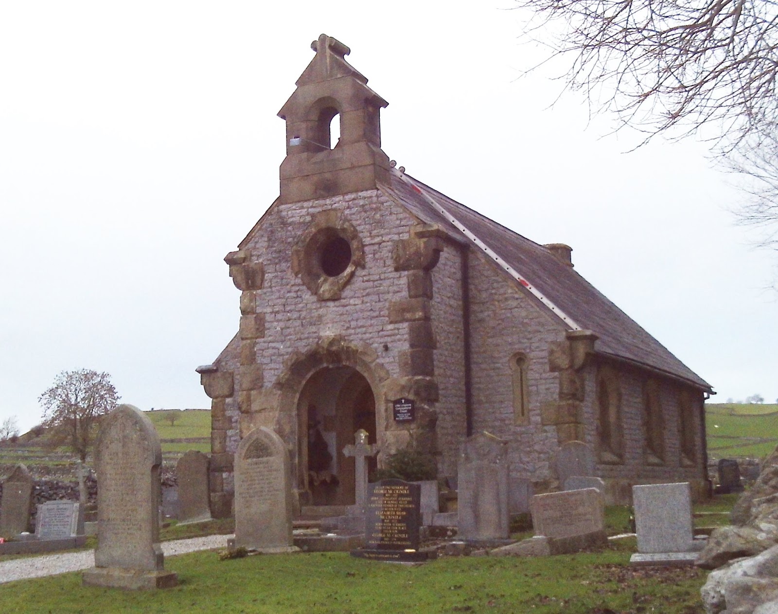 Walking The Peak: Bakewell, Great Longstone, Little Longstone, Monsal ...