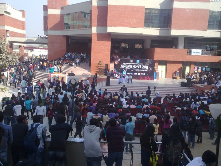 Amir Khan: Guru Gobind Singh Indraprastha University (GGSIPU)