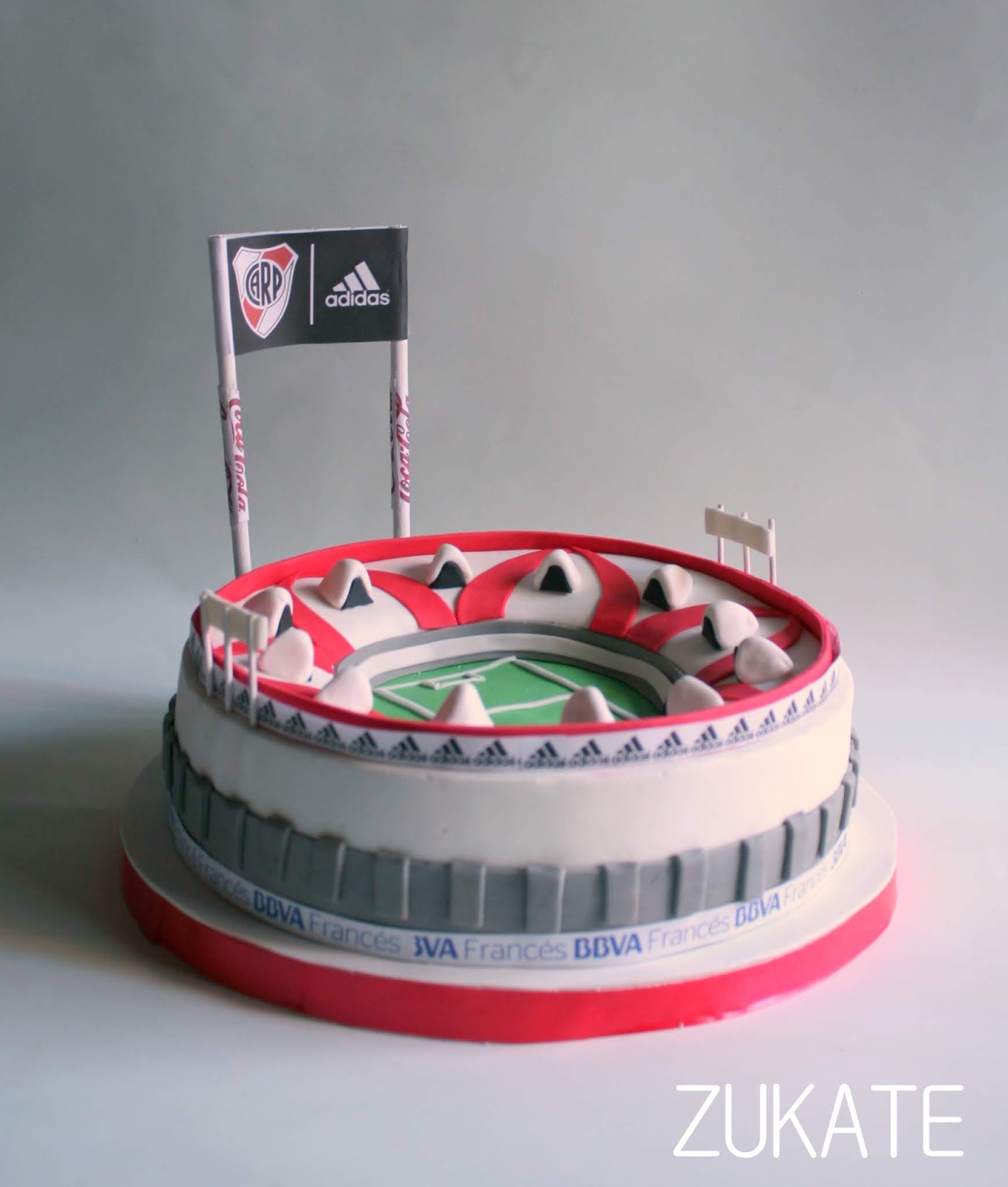 TORTA ESTADIO RIVER PLATE PARA MARIANA | ZUKATE