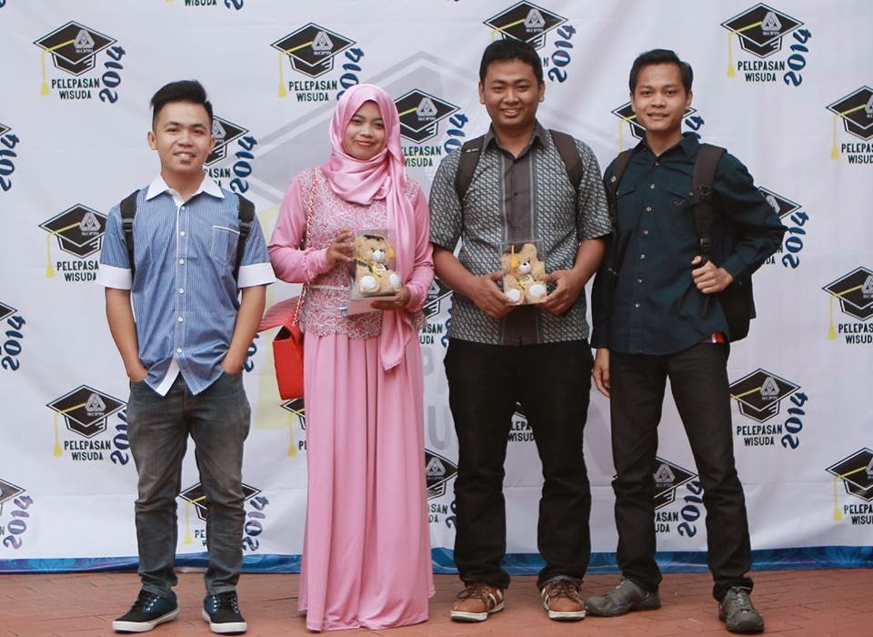 Bayu Candra Irawan : Pelepasan Wisuda IKOPIN 2014 | Irawan,S.E.,M.M.