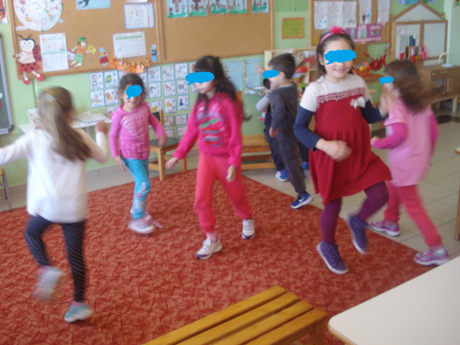 Νηπιαγωγός για πάντα....: Συναισθήματα: Χαρά & Λύπη