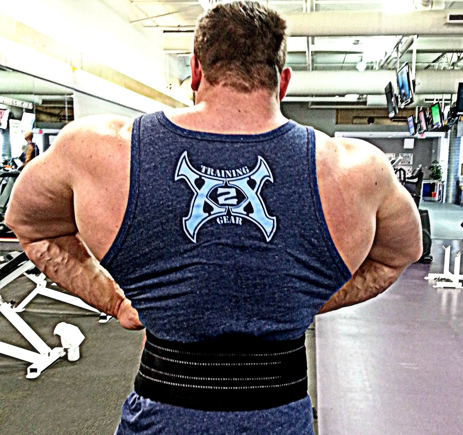 Muscle Lover: Magnificent backs (2)