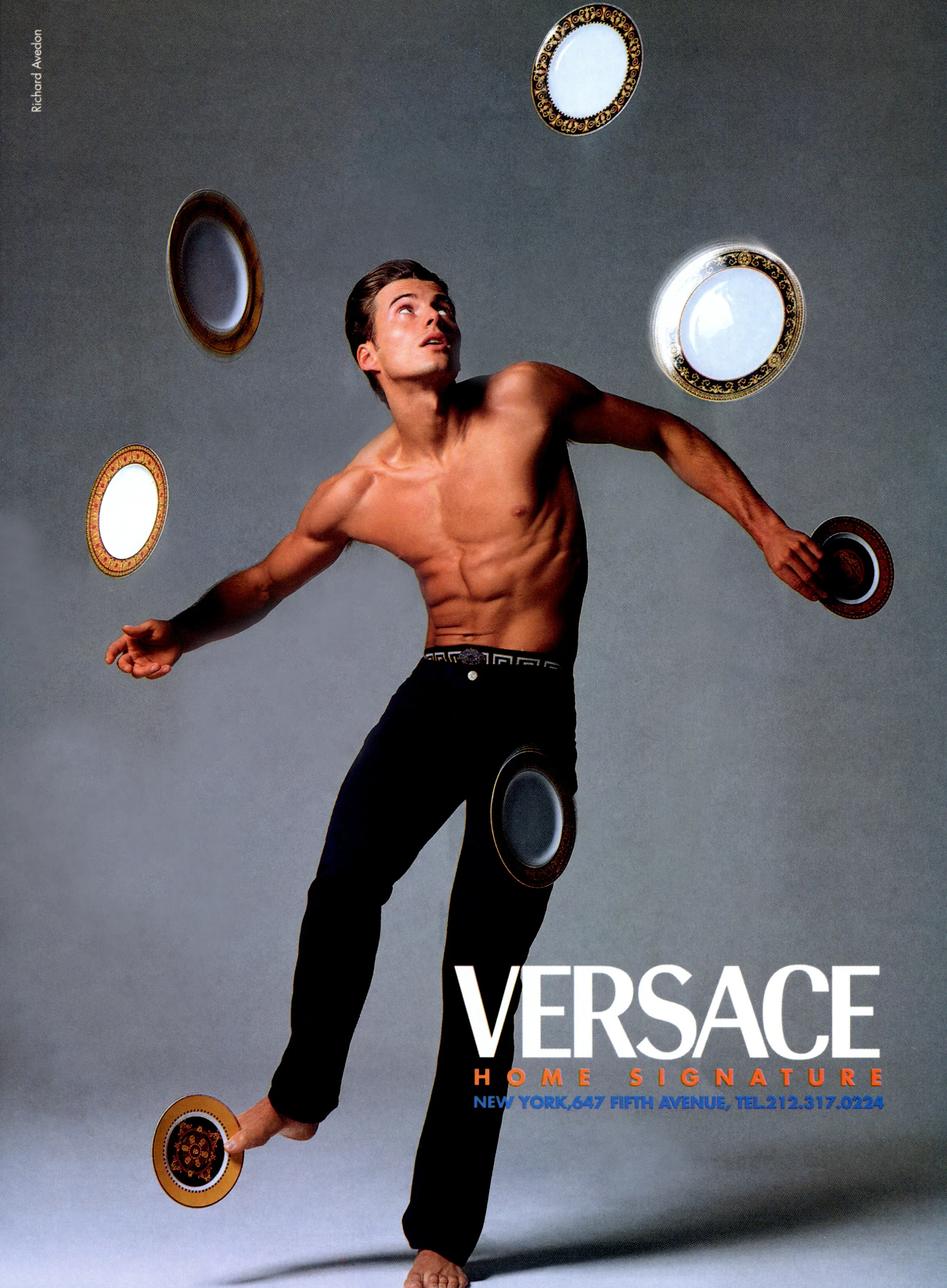 CAMPAIGN: VERSACE SS 1997