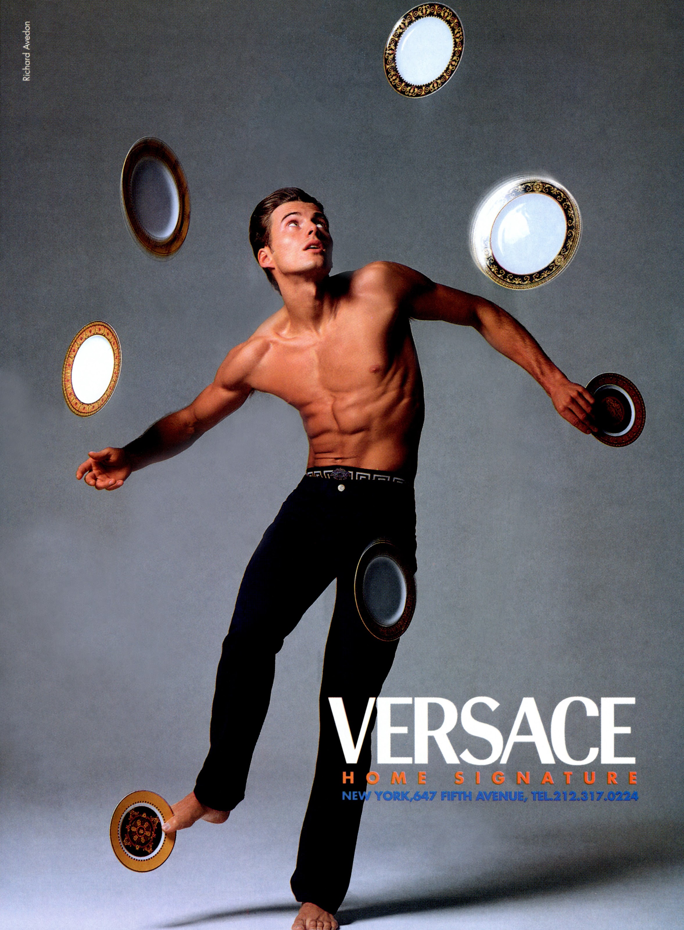 CAMPAIGN: VERSACE SS 1997