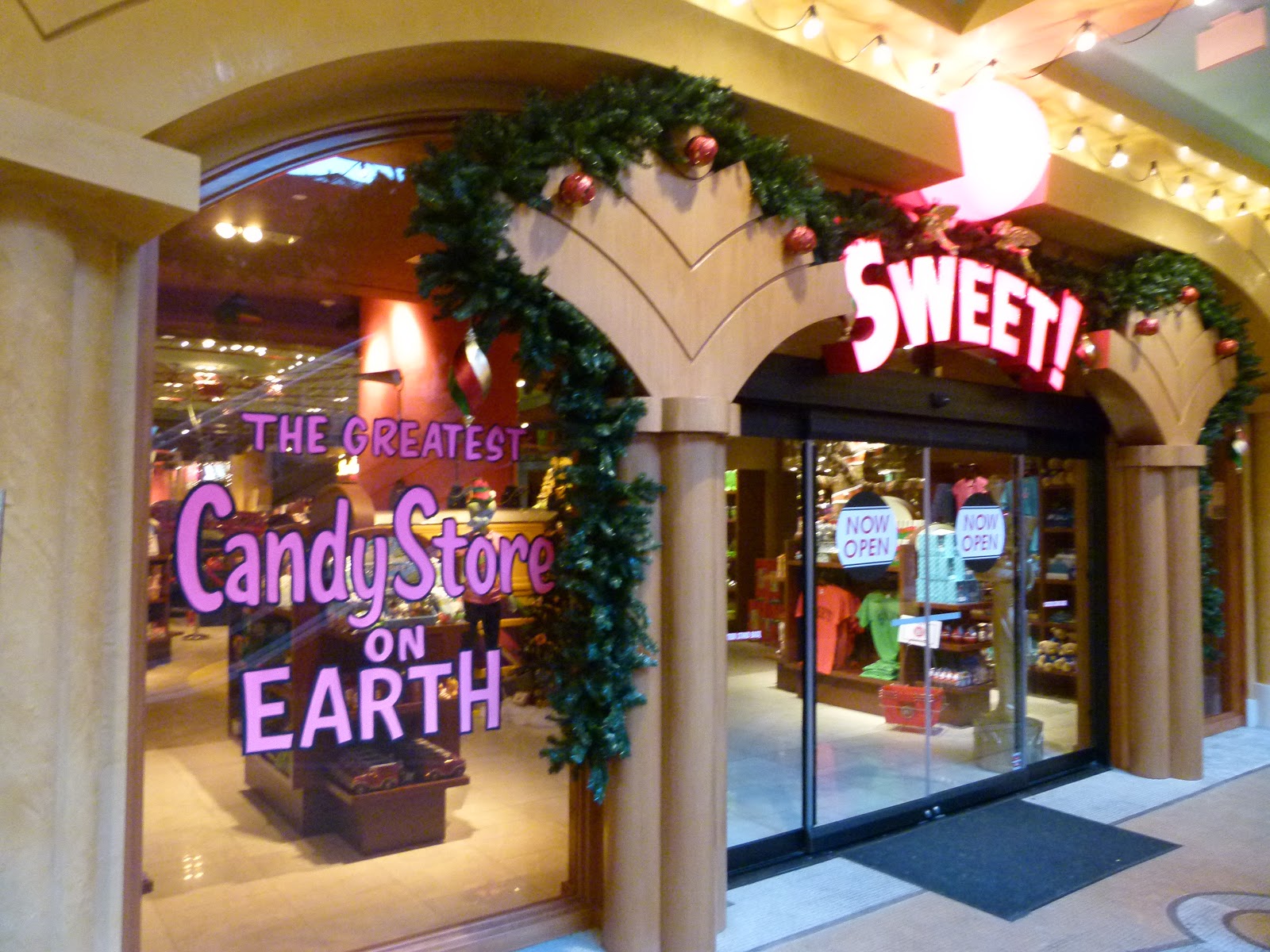 Things To Do In Los Angeles: Sweet! Hollywood Part 1