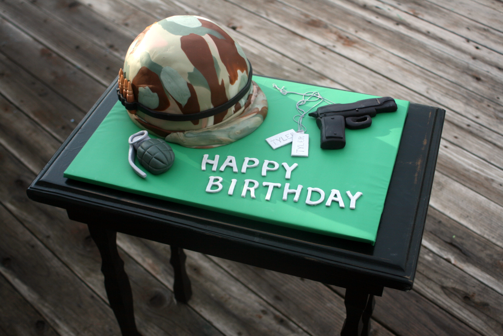 Genevre's Bakery: Army Cake