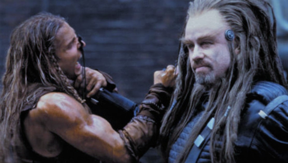 Elokuvan taikaa: Arvostelu: Taistelukenttä Maa (Battlefield Earth - 2000)