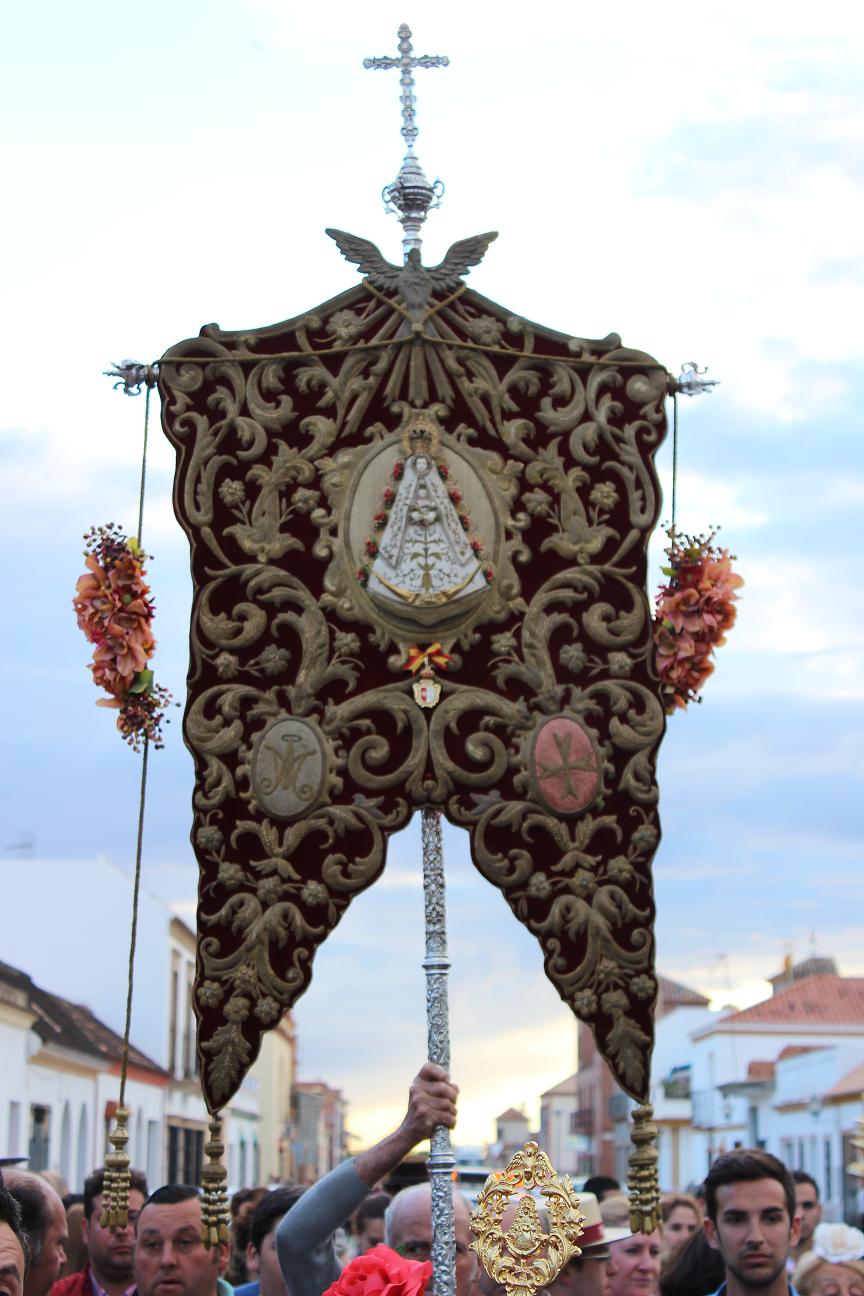 Las Cositas de mi pueblo... TOCINA : Tocina regresa del Rocío de manera ...
