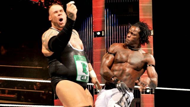 WWE In live!!!!: R-TRUTH vs BRODUS CLAY