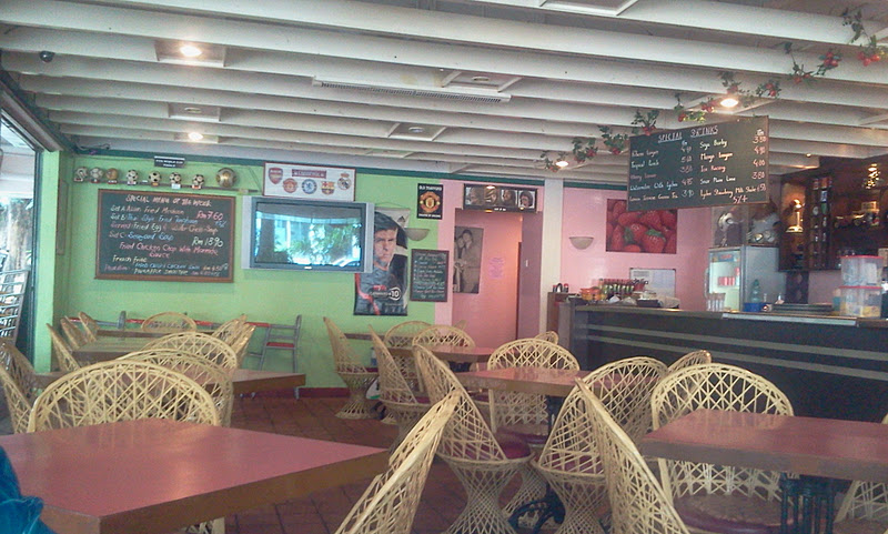 All My Life: RESTORAN STRAWBERRY FIELD - PJ NEW TOWN/ PJ STATE