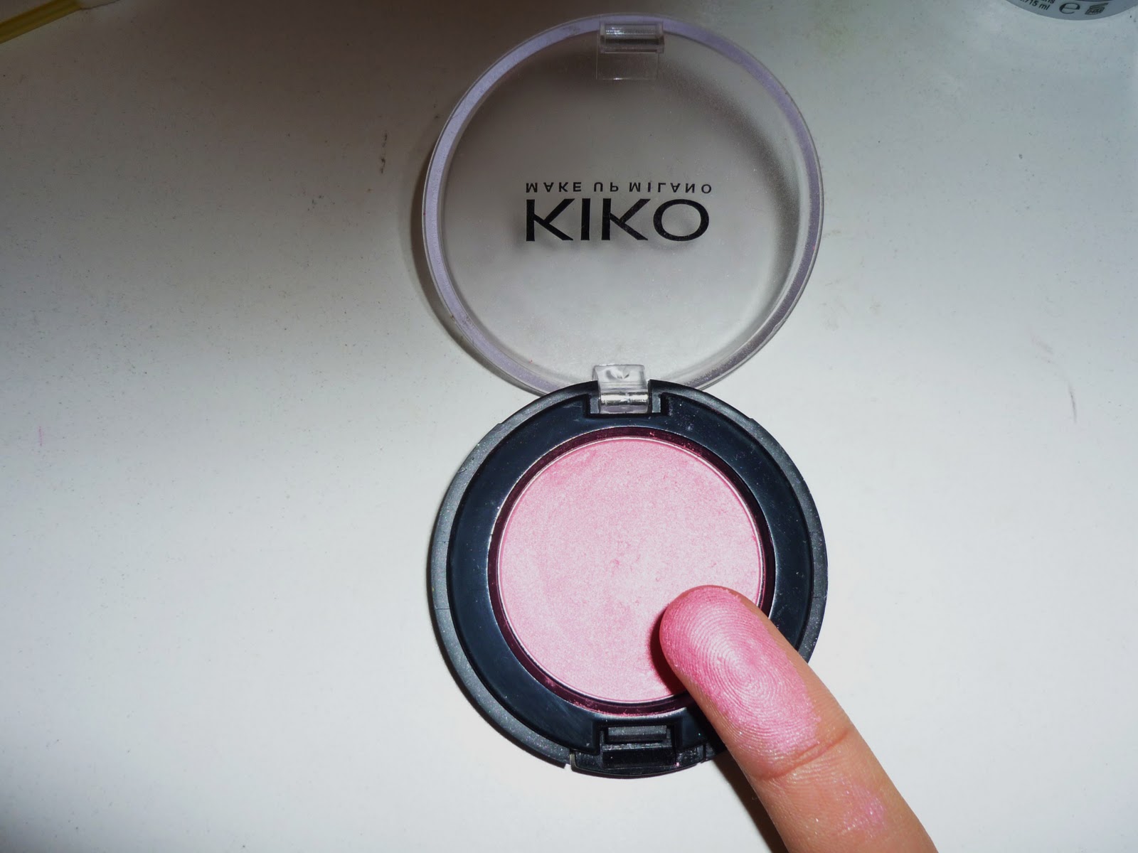 piccolabambolamakeup: resenha sombras kiko rosa e lilás