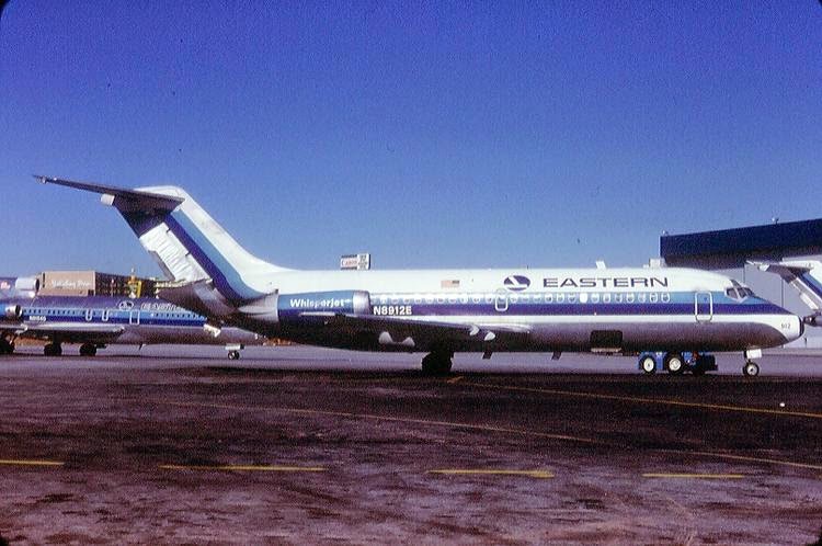 Douglas DC-9-10/20 Jet: Eastern Airlines Douglas DC-9-14 N8912E