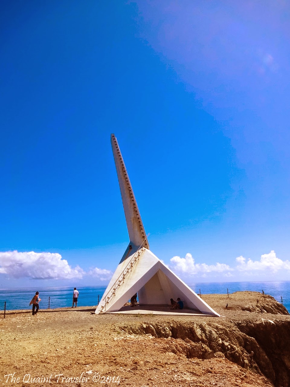 The Quaint Traveler: Baler Lighthouse & Dicasalarin Cove, Baler, Aurora
