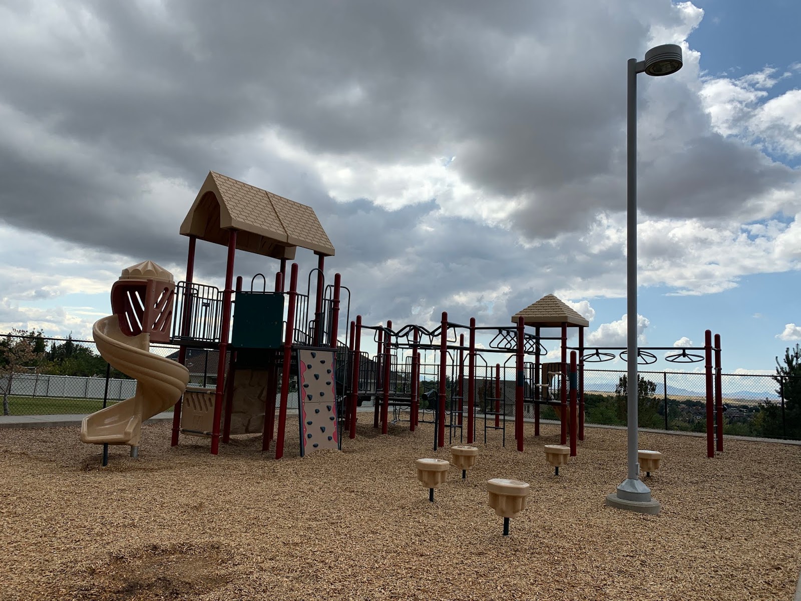 REVIEW OF SHADOW VALLEY ELEMENTARY OGDEN, UT - Weber County Playgrounds