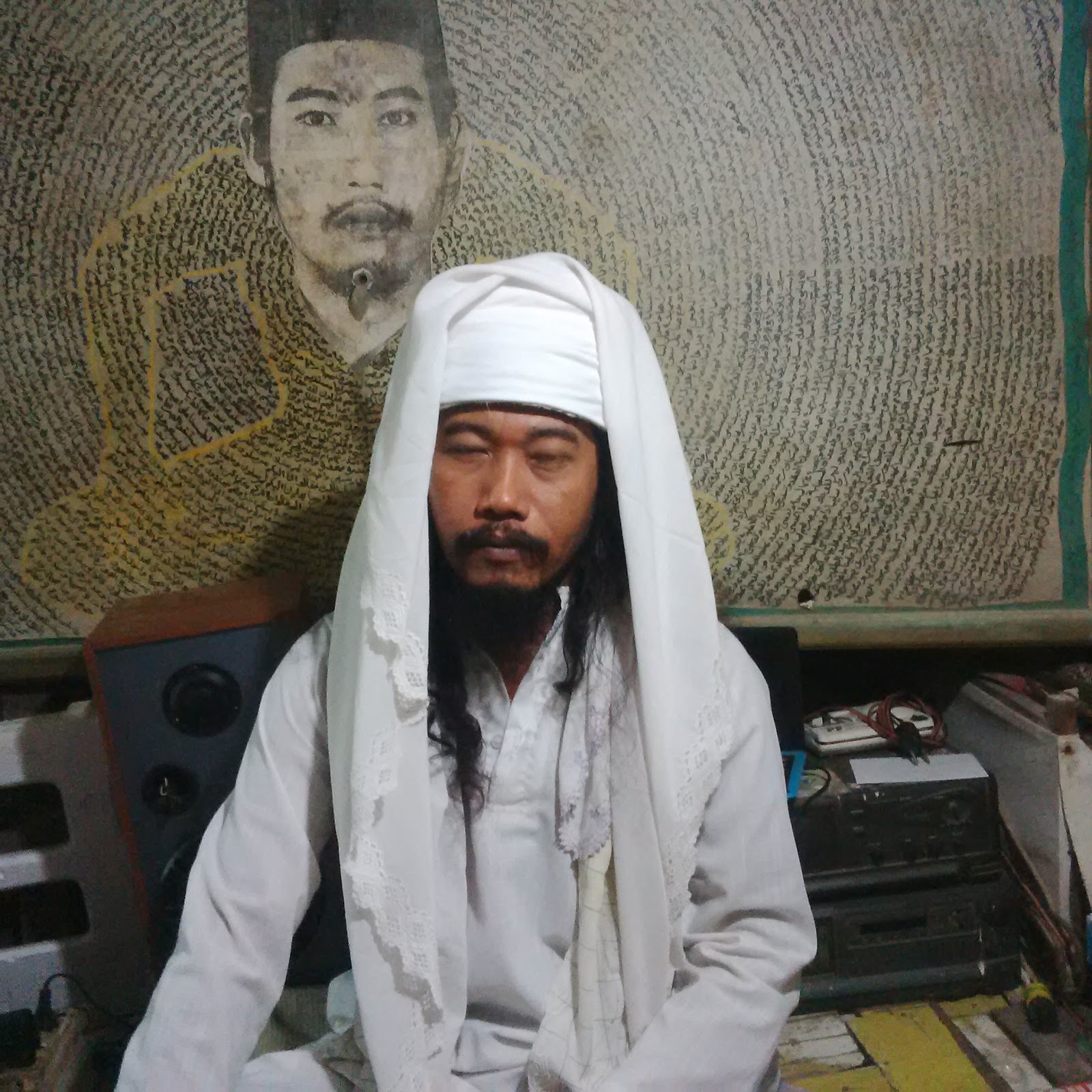 Ya Rasool Allahi Unzur Halana Sculpture By Hassan Qureshi