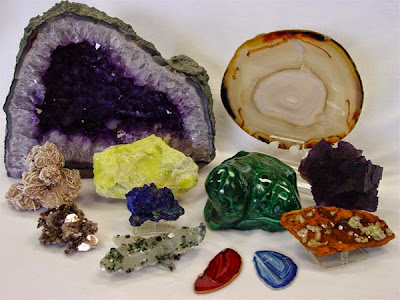 The Complete Classification of Minerals