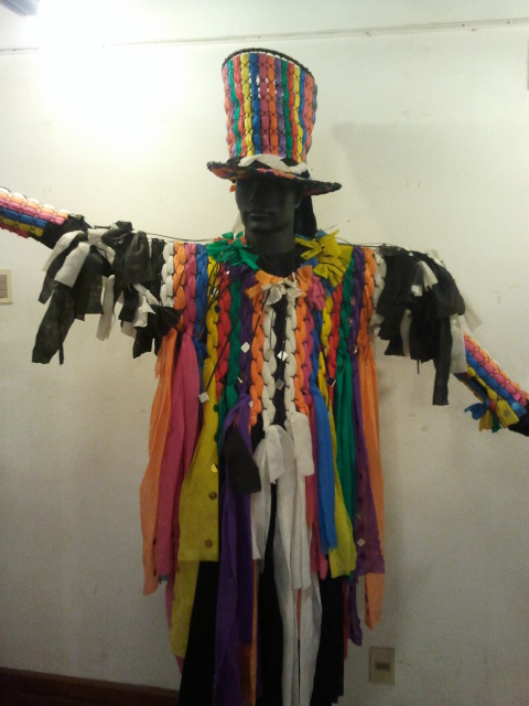 Muestra: "Murga la Evolución del Vestuario" | Centro Mec Young - Río Negro