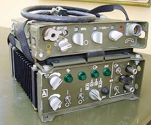 Czech army green radios: Technicka poznamka k RF10 (Takt 1) a ...