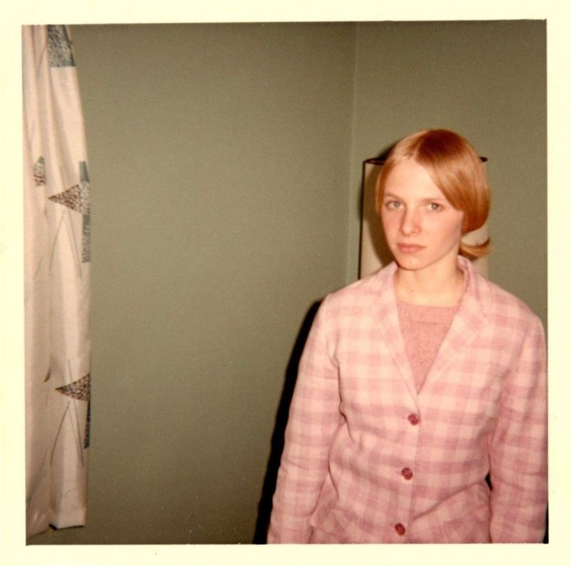 30 Amazing Snaps That Show Old Curtains of the 1950s and ‘60s ~ Vintage ...