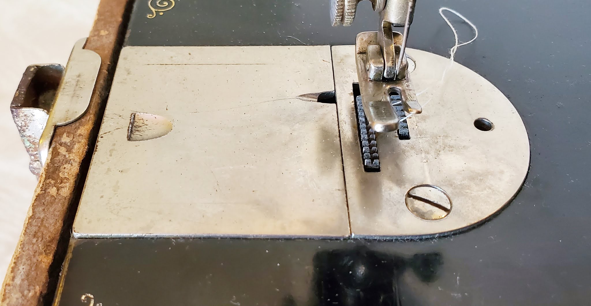 DragonPoodle Studio: Singer 66 Fixes: Finish and Bobbin Winder