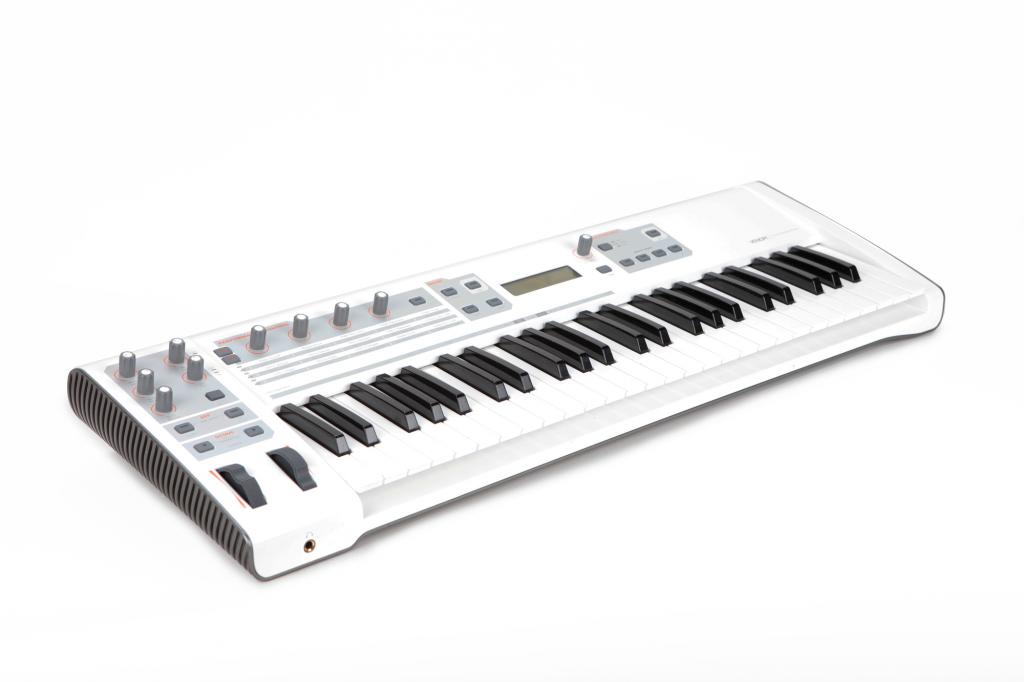 MATRIXSYNTH: M-Audio Venom Virtual Analog Synth